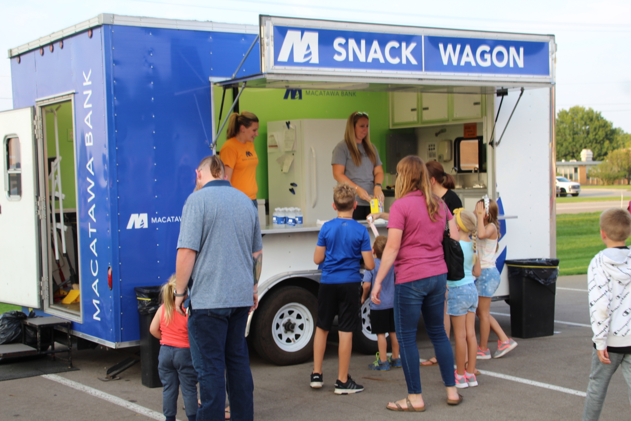 Gallery - 2nd Annual Hawkeye Hometown Tailgate